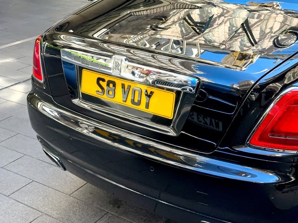 What do I need to know about private number plates?